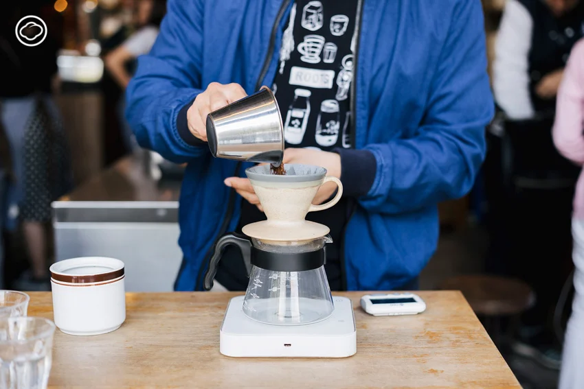 ชวนเจ้าของร้าน Roots Coffee Roaster คุยเรื่องการทำกาแฟแบบถึงรากถึงคน