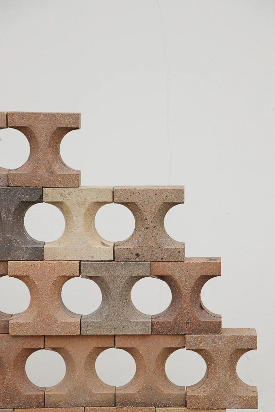 loqa (โลกา) แบรนด์วัสดุก่อสร้างและของแต่งบ้านสุดเก๋ ที่ใช้ขยะจากอตสากรรม