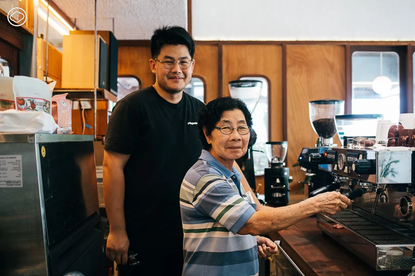 Basic Space Coffee ร้านกาแฟออกแบบง่าย ๆ ในเมืองอยุธยา ที่ปรับมาจากร้าน ...