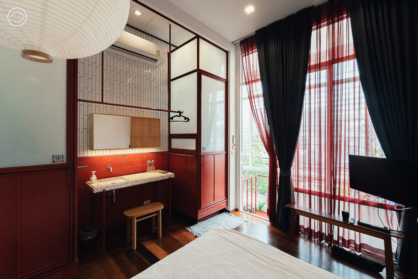 Yoom Up : Airbnb สไตล์บ้านไทยโมเดิร์น ใต้ถุน 3 หลัง ภายใน 1 คูหา ย่าน ...