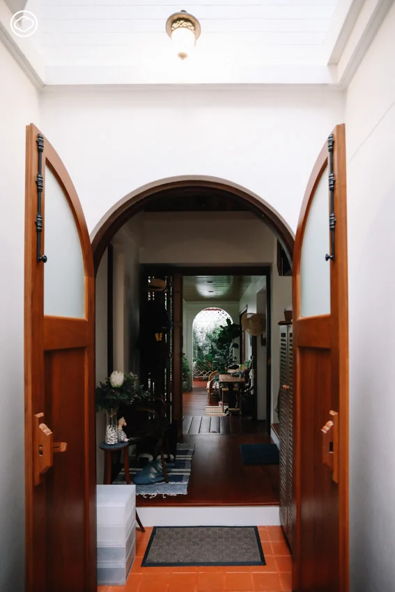 Likay House บ้านของคนเล่นลิเก รักลิเก และทำบ้านเป็นฉากชีวิตให้เล่นสนุก ...