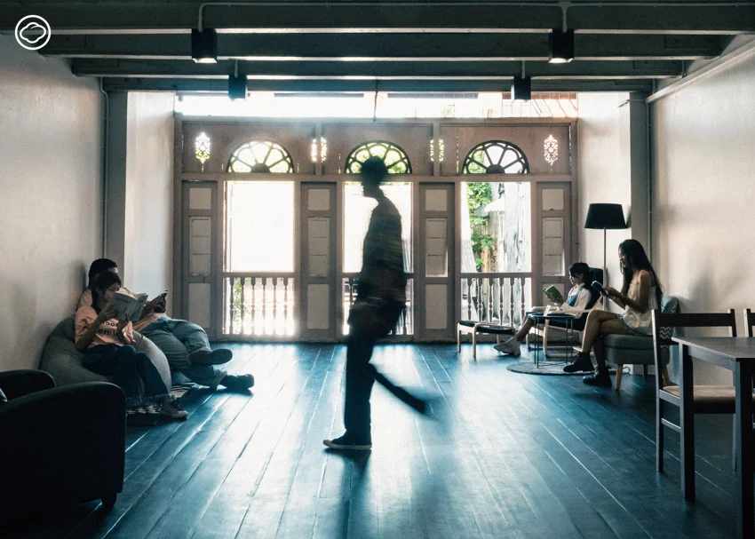 dot.b ร้านหนังสืออิสระ จ.สงขลา ที่เปิดถึงเที่ยงคืนและเชื่อว่า ‘หนังสือ ...