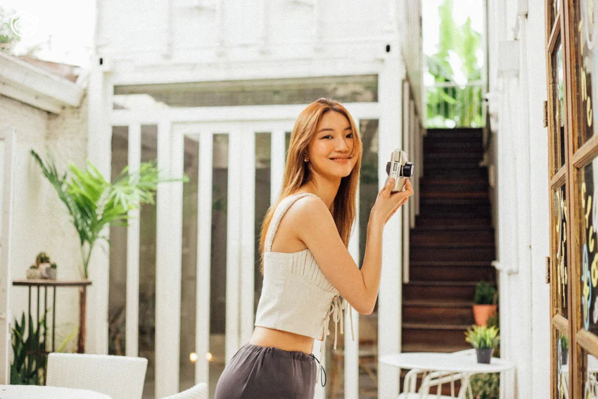 การกลับไปสานฝันที่เกาหลีและชีวิตที่เอาชนะคำดูถูกของ Jingjing Yu ผู้อยากเป็นนางแบบระดับโลก