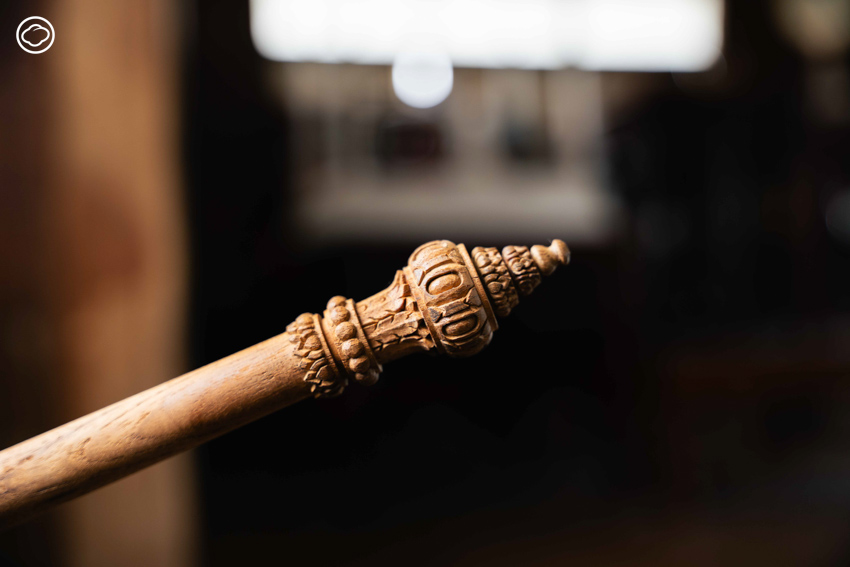 นพพล นุชิตประสิทธิชัย ช่างเขียนตาลปัตรที่อนุรักษ์และสร้างสรรค์ตาลปัตร ...