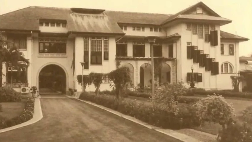 สำรวจพระตำหนักใหญ่ วังสระปทุม ที่ประทับสไตล์นีโอคลาสสิกของพระอัยยิกาใน ...