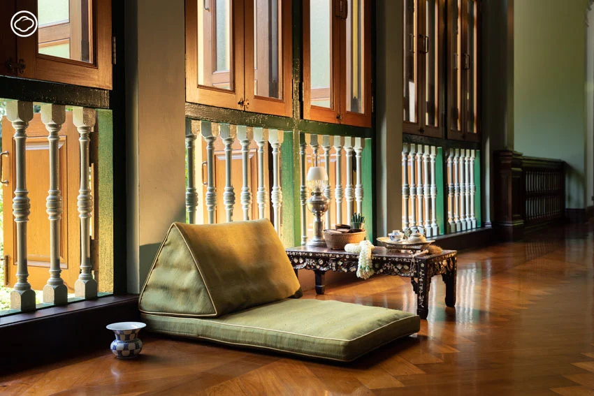 สำรวจพระตำหนักใหญ่ วังสระปทุม ที่ประทับสไตล์นีโอคลาสสิกของพระอัยยิกาใน ...