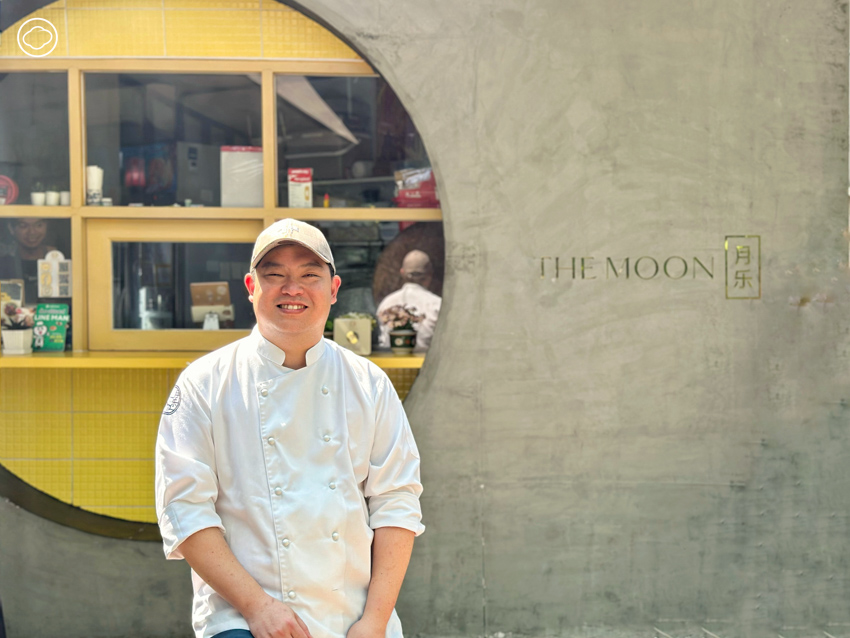 The moon cuisine ร้านอาหารเหลาแบบตามสั่งกลางทองหล่อที่ขายข้าวหมูแดงและ ...