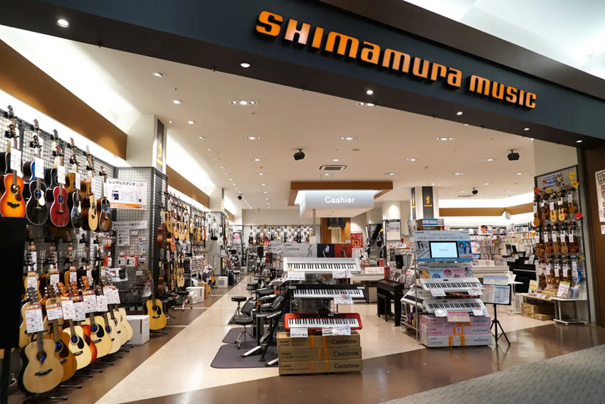 วิธีพาคนเข้าสู่โลกแห่งดนตรีของ Shimamura Music ร้านเครื่องดนตรีที่มี ...