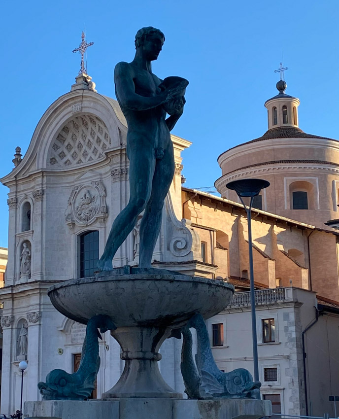 L'Aquila เมืองไม่ดังในอิตาลีมีของเด็ด-ของดีอะไร ถึงได้ครองตำแหน่งเมือง ...