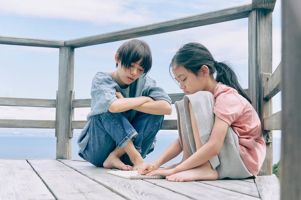 52 Hertz ภาพยนตร์ญี่ปุ่นที่ชวนโอบกอดชีวิตด้วยการตามหาใครสักคนที่มีคลื่นเสียงตรงกับเรา