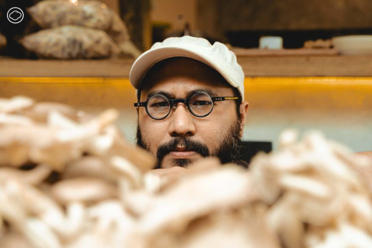 OmakaHed ร้านอาหารในฟาร์มเห็ดของลุงรีย์ที่แล่เห็ดส่วนต่าง ๆ มาปรุงให้อร่อยแทนเนื้อสัตว์