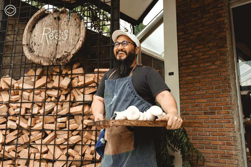 OmakaHed ร้านอาหารในฟาร์มเห็ดของลุงรีย์ที่แล่เห็ดส่วนต่าง ๆ มาปรุงให้อร่อยแทนเนื้อสัตว์