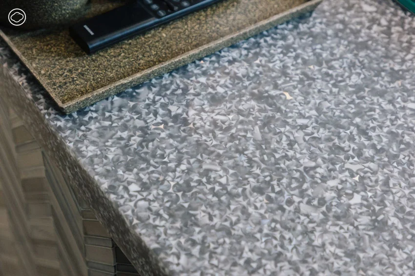 SONITE จากธุรกิจกระดุมสู่หินสังเคราะห์ยั่งยืนที่ไส้ในเป็นเศษกระดุม ...