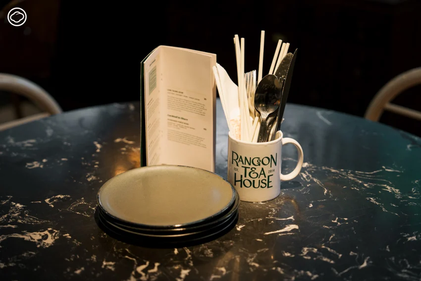 Rangoon Tea House Bangkok ร้านอาหารพม่าที่ชวนเฉลิมฉลองวัฒนธรรมพม่าในโรง ...