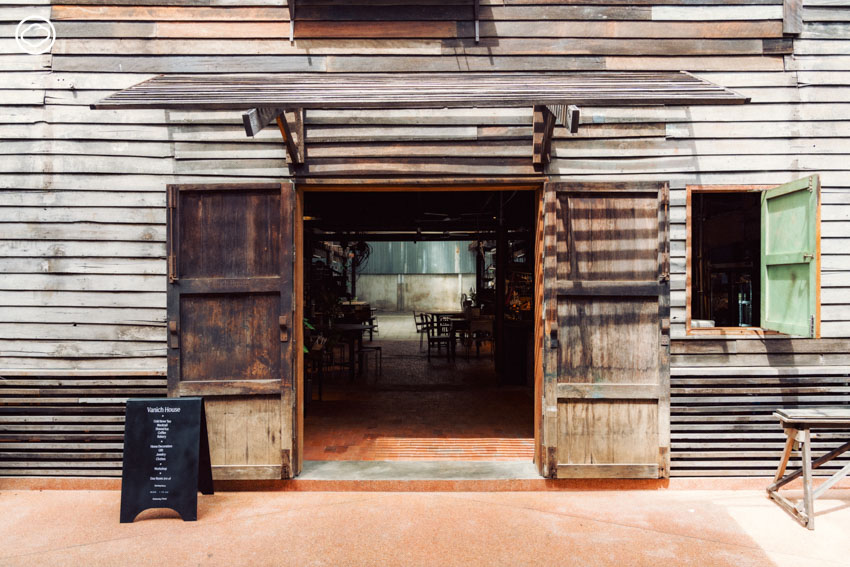 Vanich House รีโนเวตบ้านและโรงกลึงอายุร้อยปีครั้งใหญ่โดยรักษาสปิริตเดิม ...