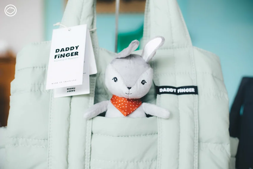 Daddy Finger กระเป๋าแม่ลูกอ่อนที่ออกแบบโดยคุณพ่อ ตัดเย็บด้วยฝีมือช่าง ...