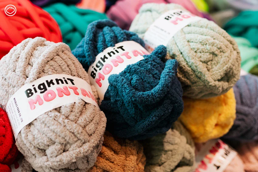 Bigknit ร้านไหมพรมอายุ 18 ปีที่ไม่ทำการตลาด แต่ขายดี มีคนเข้าออกร้าน ...